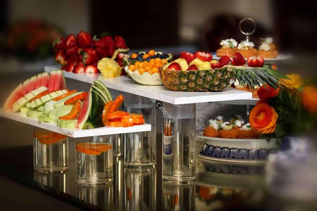 Dessert & Fruit Station – Tisa Catering