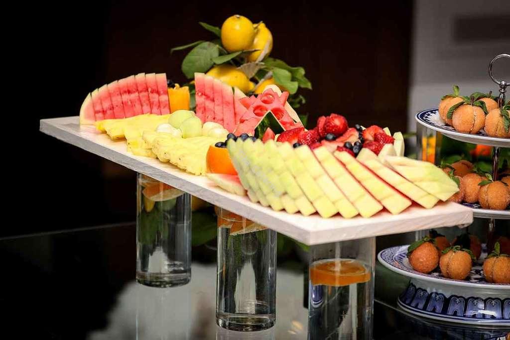 Dessert & Fruit Station – Tisa Catering